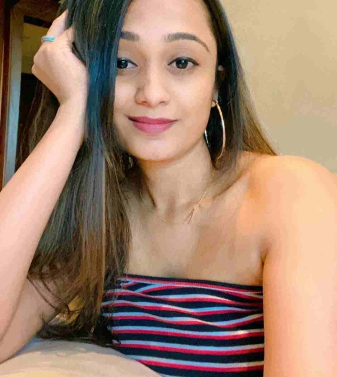 Meha Patel Biography In English wife Of Cricketer Akshar Patel meha-patel-biography-in-english-wife-of-cricketer-akshar-patel