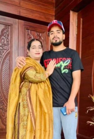 Prabhsimran singh biography in english (Indian Cricketer) Age ...