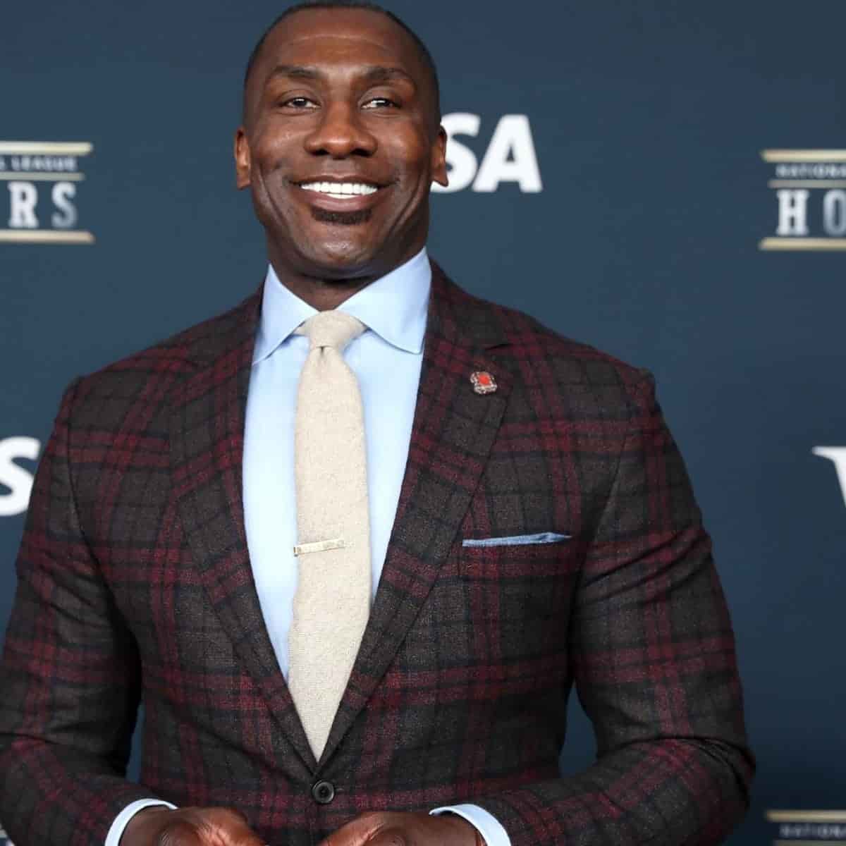 Shannon sharpe biography in english (American football tight end ...