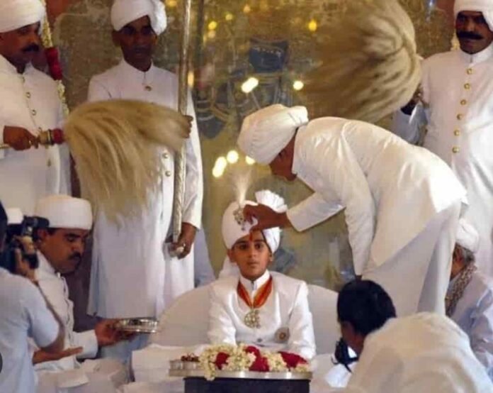 Padmanabh singh biography in english (Maharaja of Jaipur) - Study By Mind