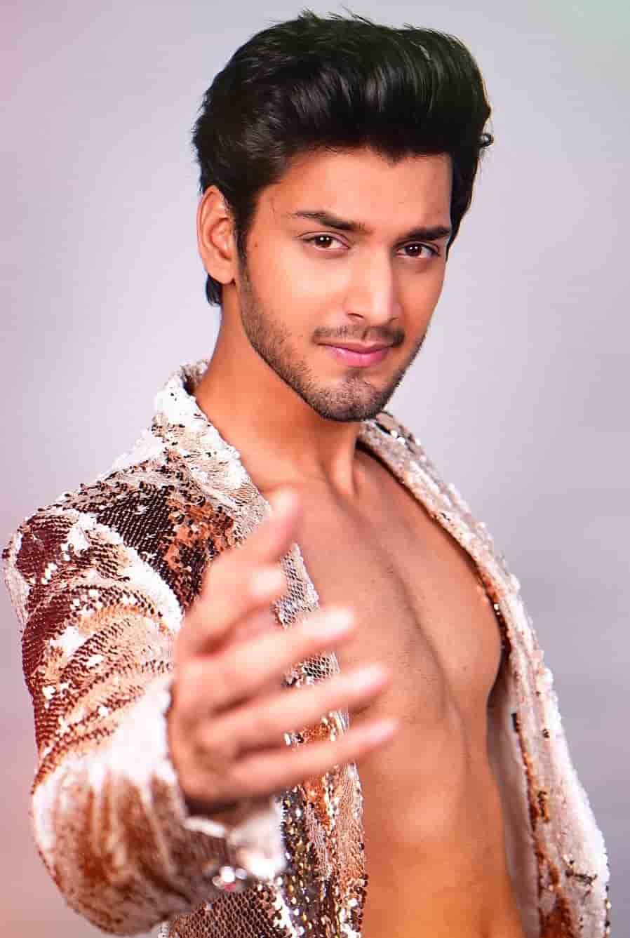 अमन जयसवाल जीवन परिचय Aman jaiswal biography in hindi (अभिनेता) - Study ...