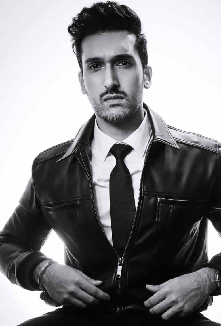 यशवर्धन आहूजा जीवन परिचय Yashvardhan Ahuja biography in hindi (अभिनेता ...