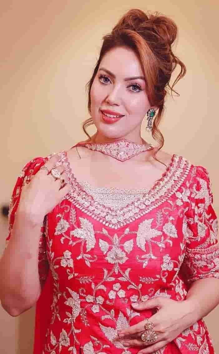 मुनमुन दत्ता जीवन परिचय Munmun Dutta biography in hindi (अभिनेत्री ...